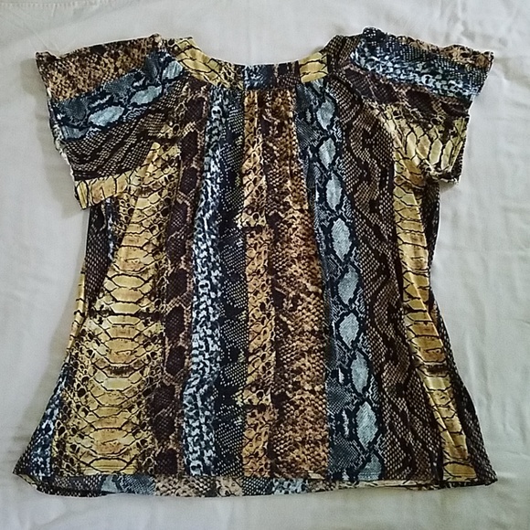 Elementz | Tops | Elementz Shirt | Poshmark